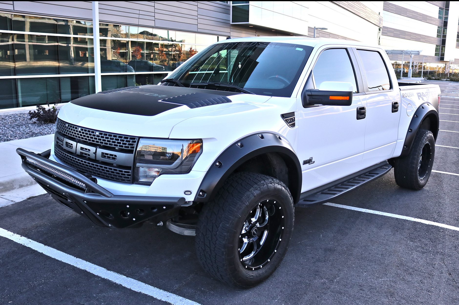 Raptor – Bushwacker Pocket Style Fender Flares | CamHughes.com